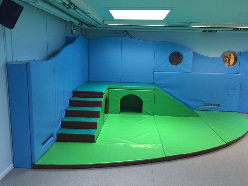 Soft Play Corner with Steps, Slide and Hut | Sensory Technology